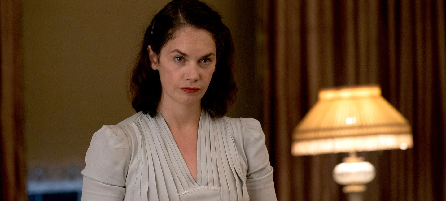 Finding The Darkness Within: Caroline in The Little Stranger